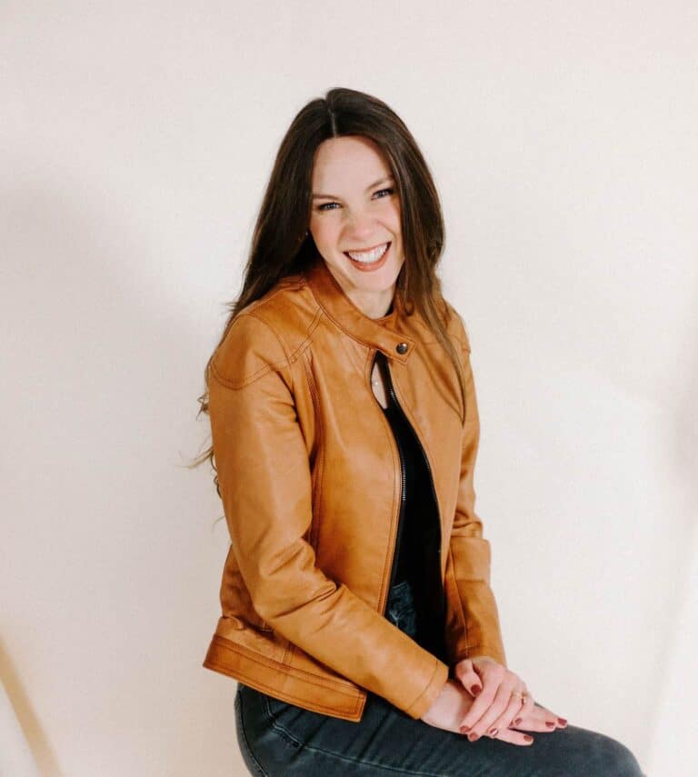 Book Now - Nicole Renee Fine Art